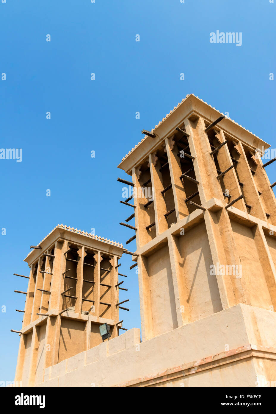 Dubai shindagha heritage village hi-res stock photography and images ...