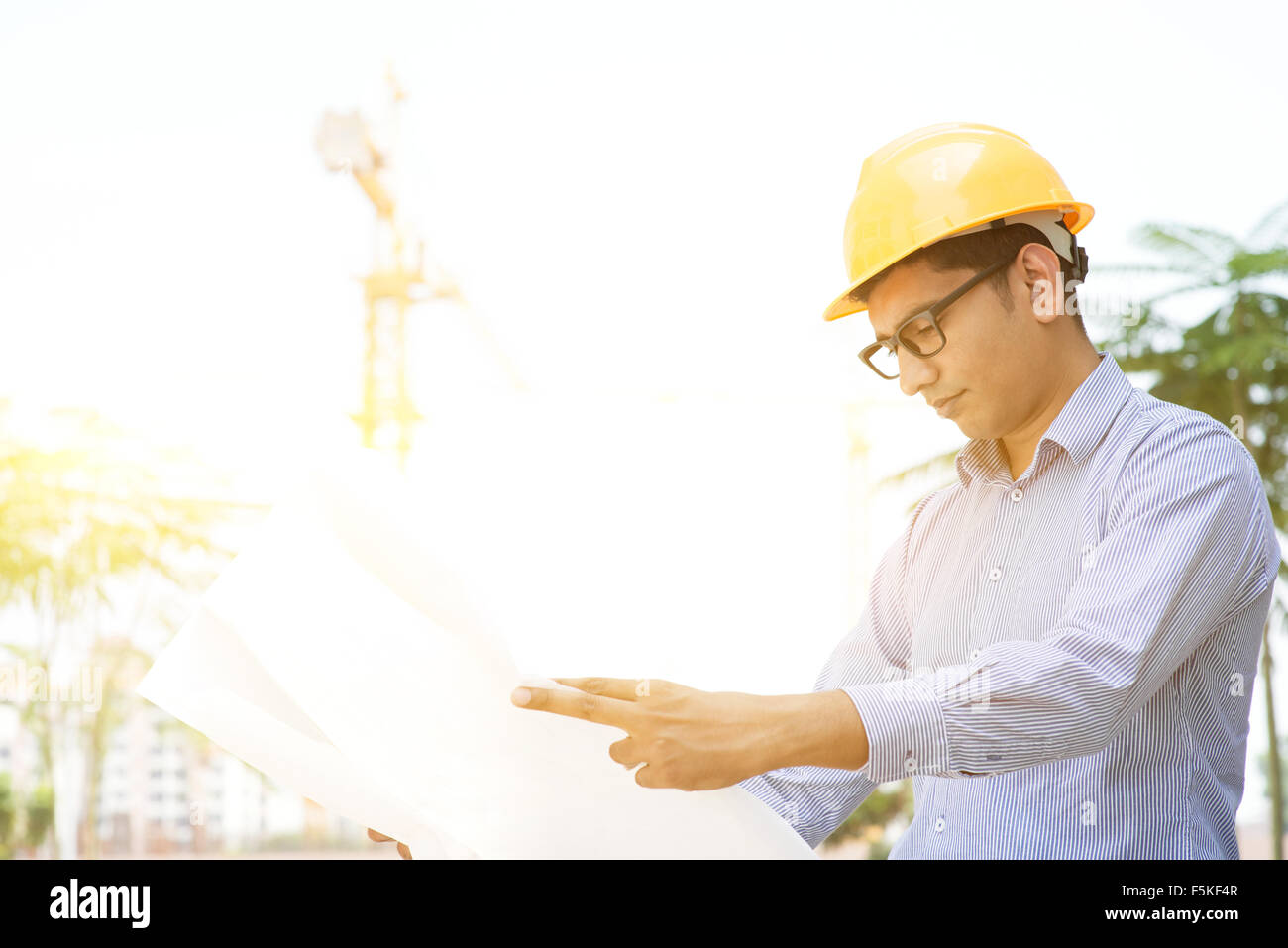 Indian civil engineer hi-res stock photography and images - Alamy