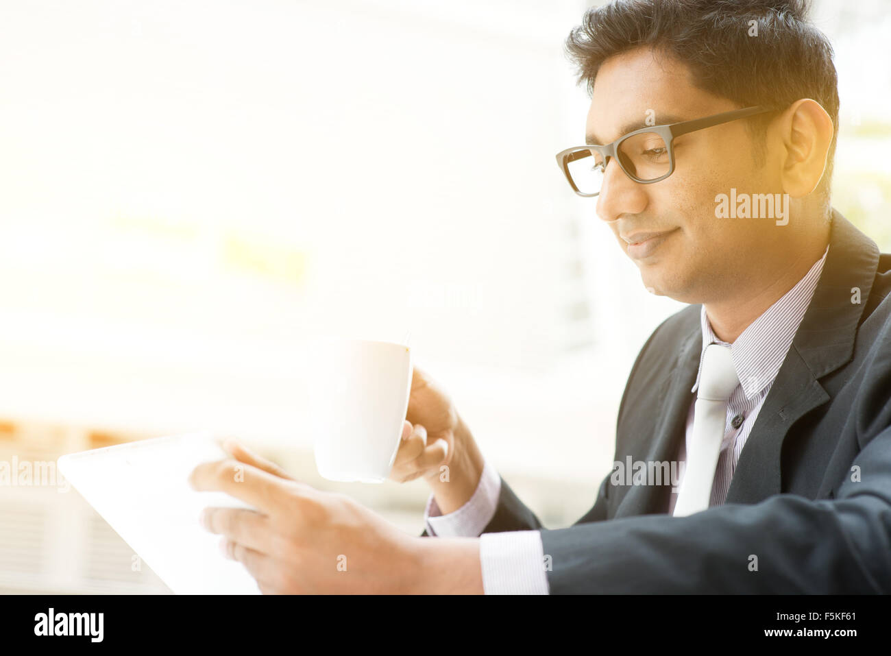 Indian pc office desk hi-res stock photography and images - Alamy