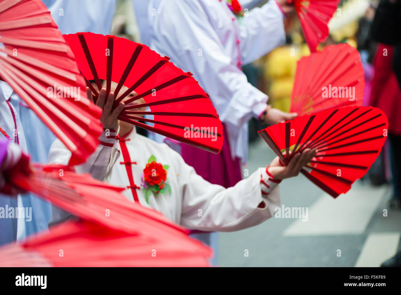 Dance of fans tradition hi-res stock photography and images - Alamy
