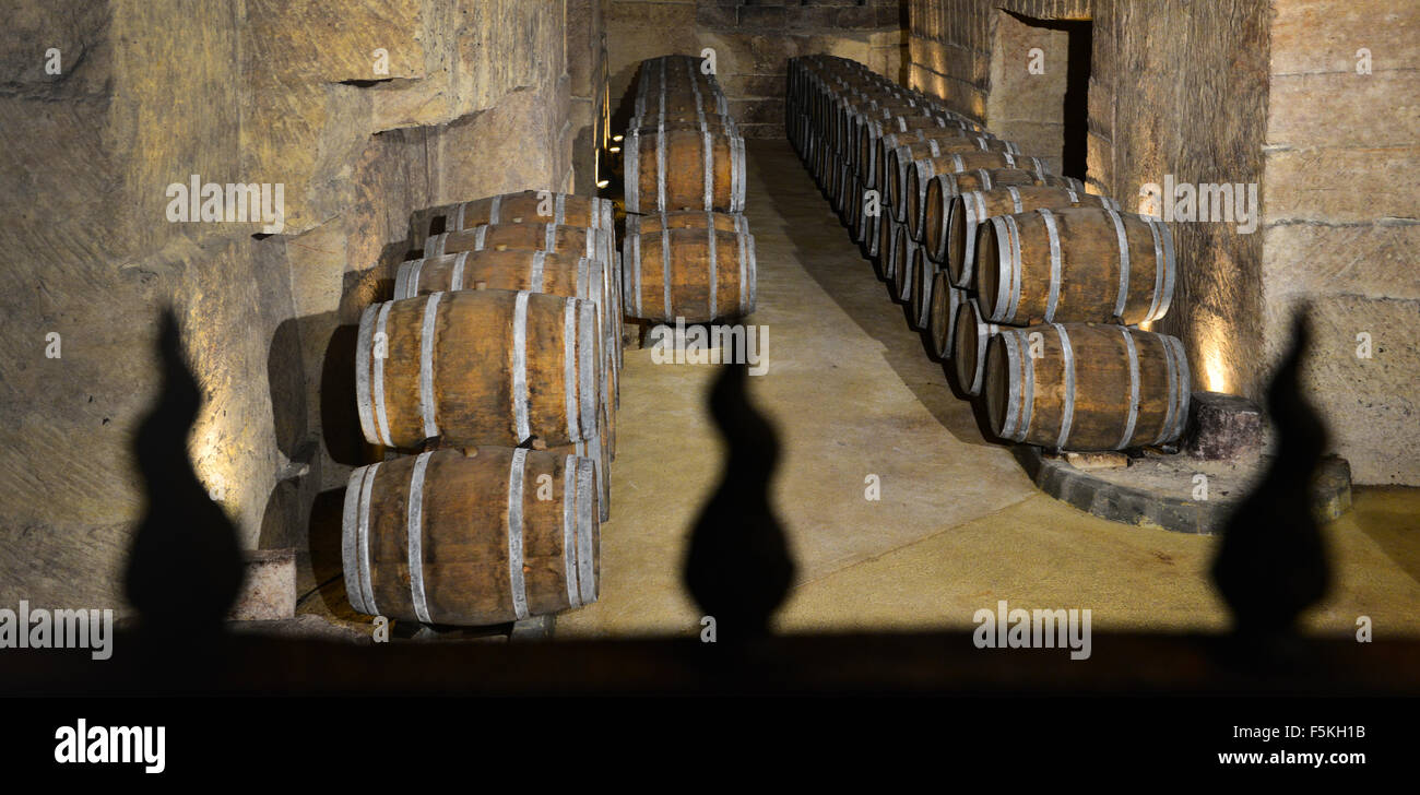 Barrel room bordeaux hi-res stock photography and images - Alamy