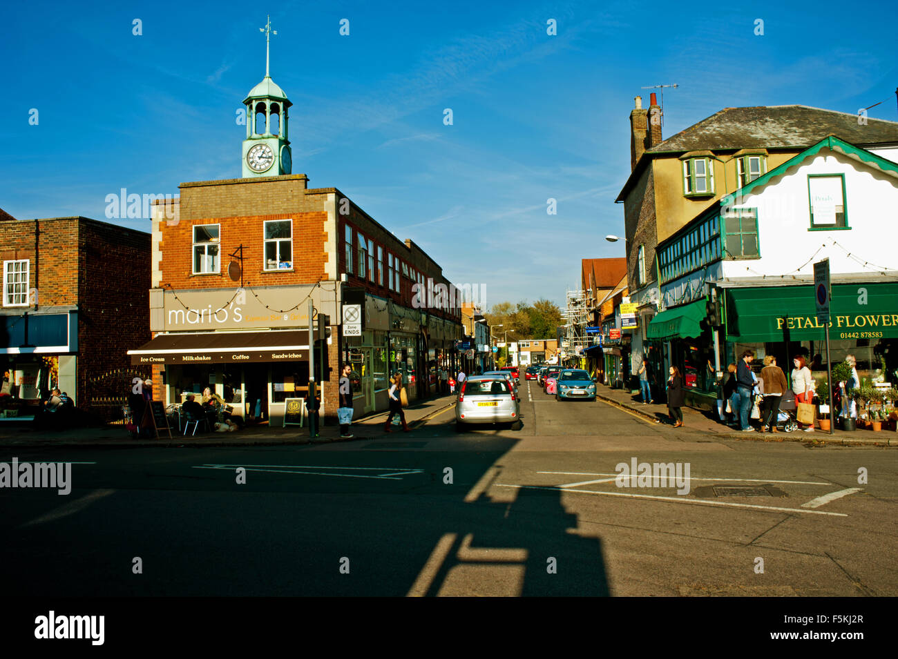 Berkhamsted high street hi-res stock photography and images - Alamy
