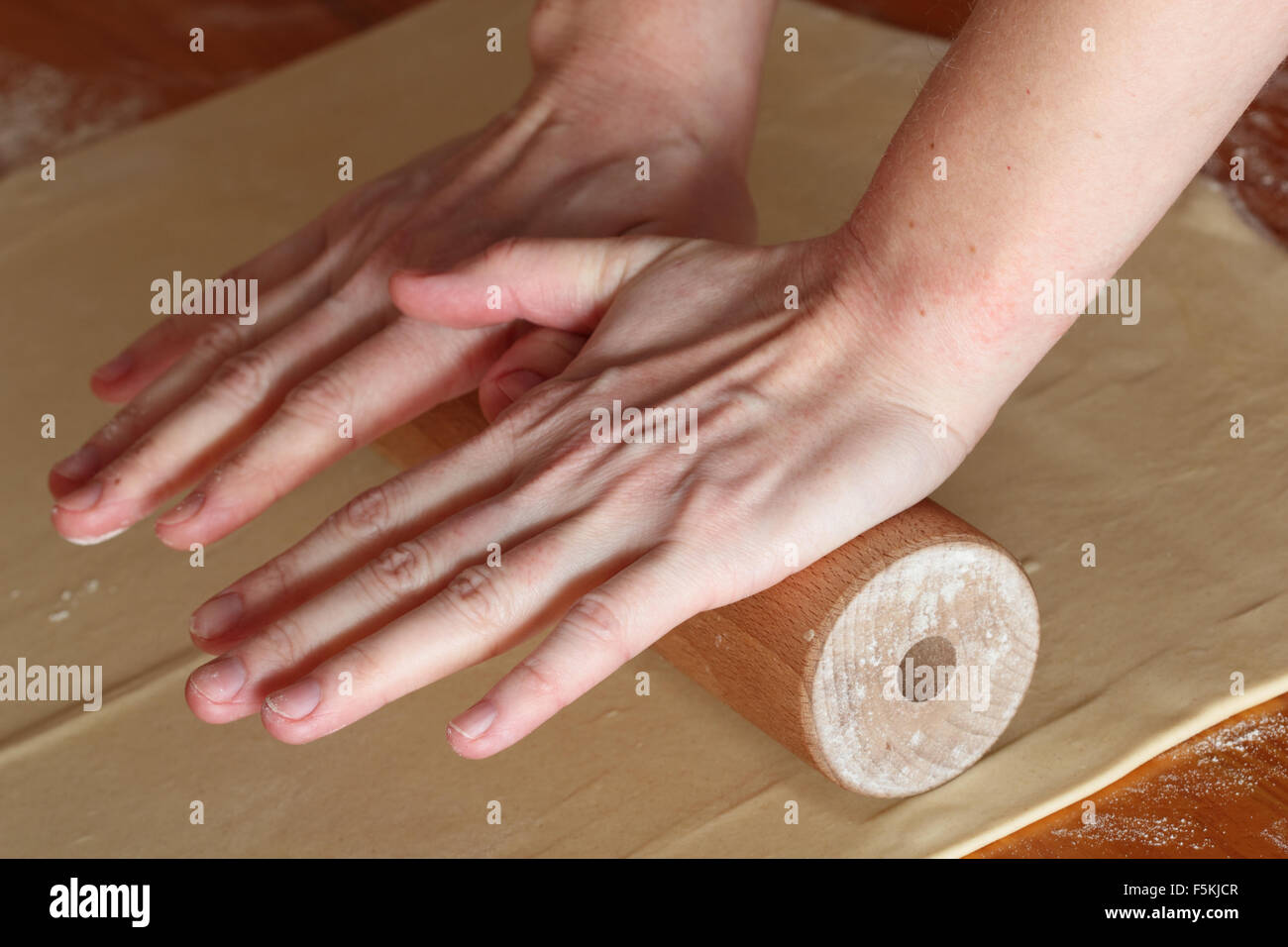 Making dough sheet Stock Photo - Alamy