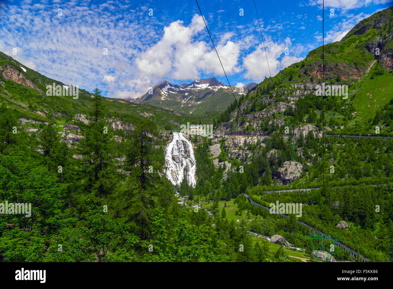Toce waterfall italy hi-res stock photography and images - Alamy