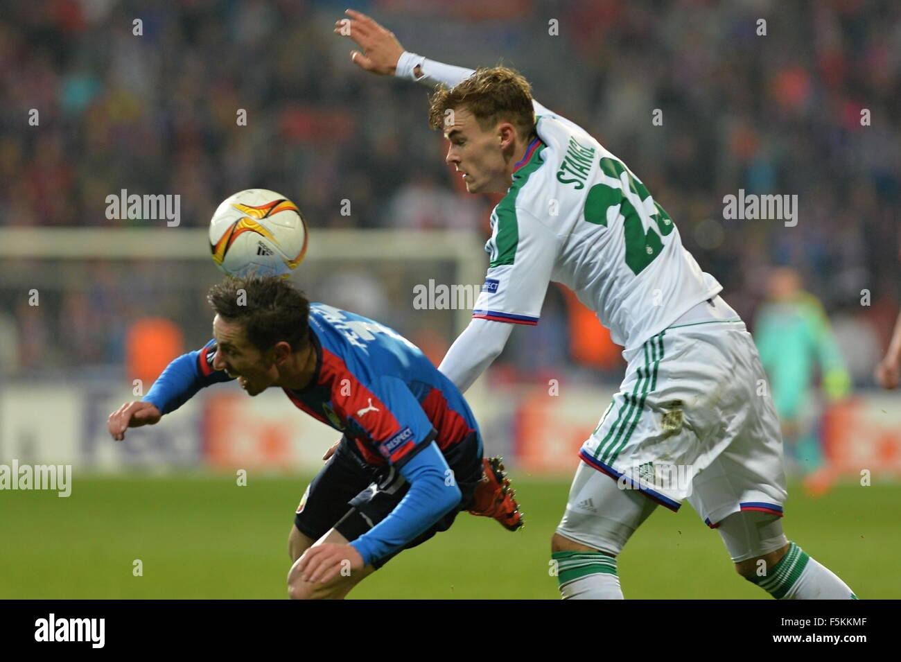 Stefan Stangl (right) of Rapid and Milan Petrzela of Plzen in action ...