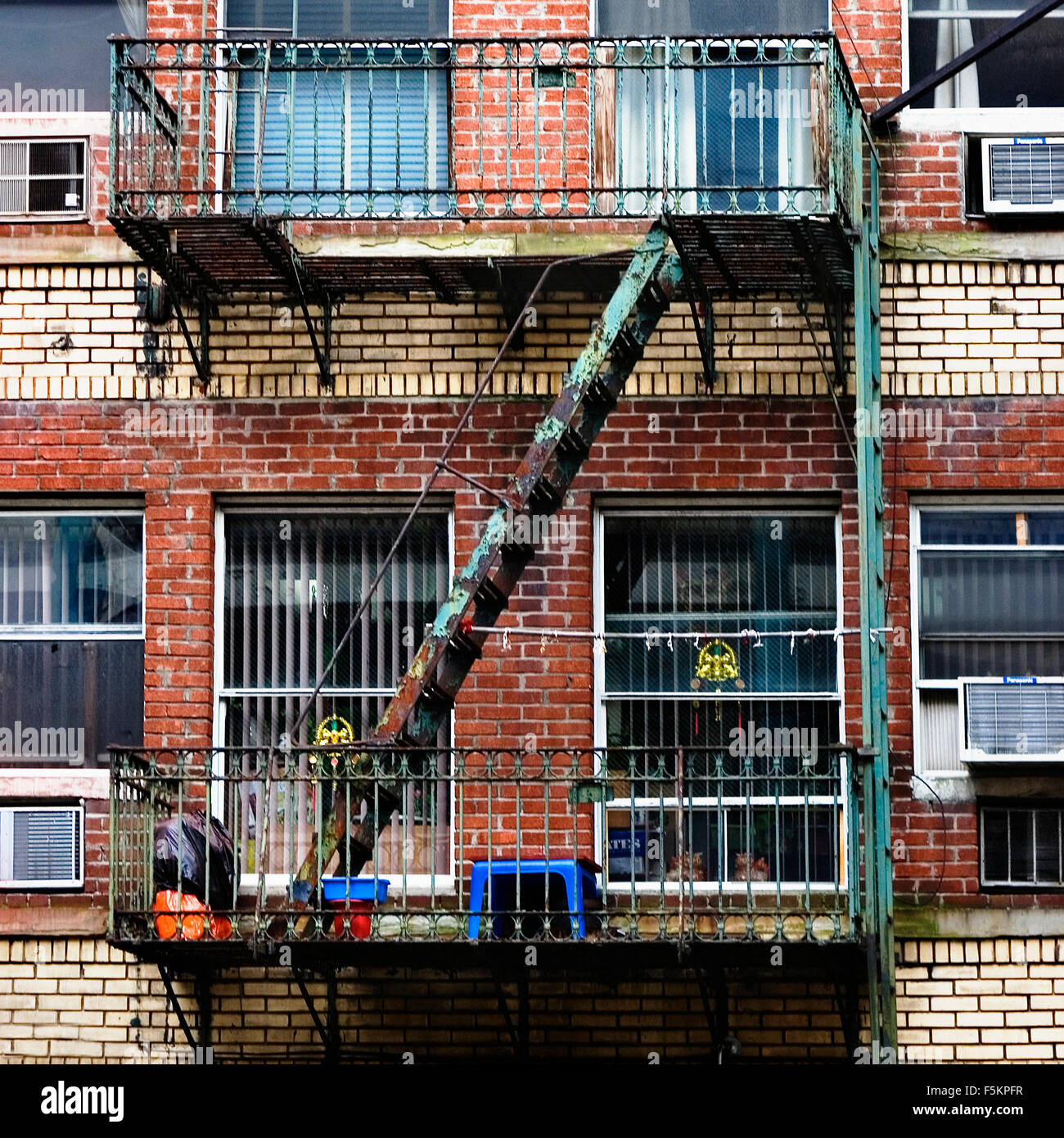 New York Fire Escape Stock Photos & New York Fire Escape Stock Images ...