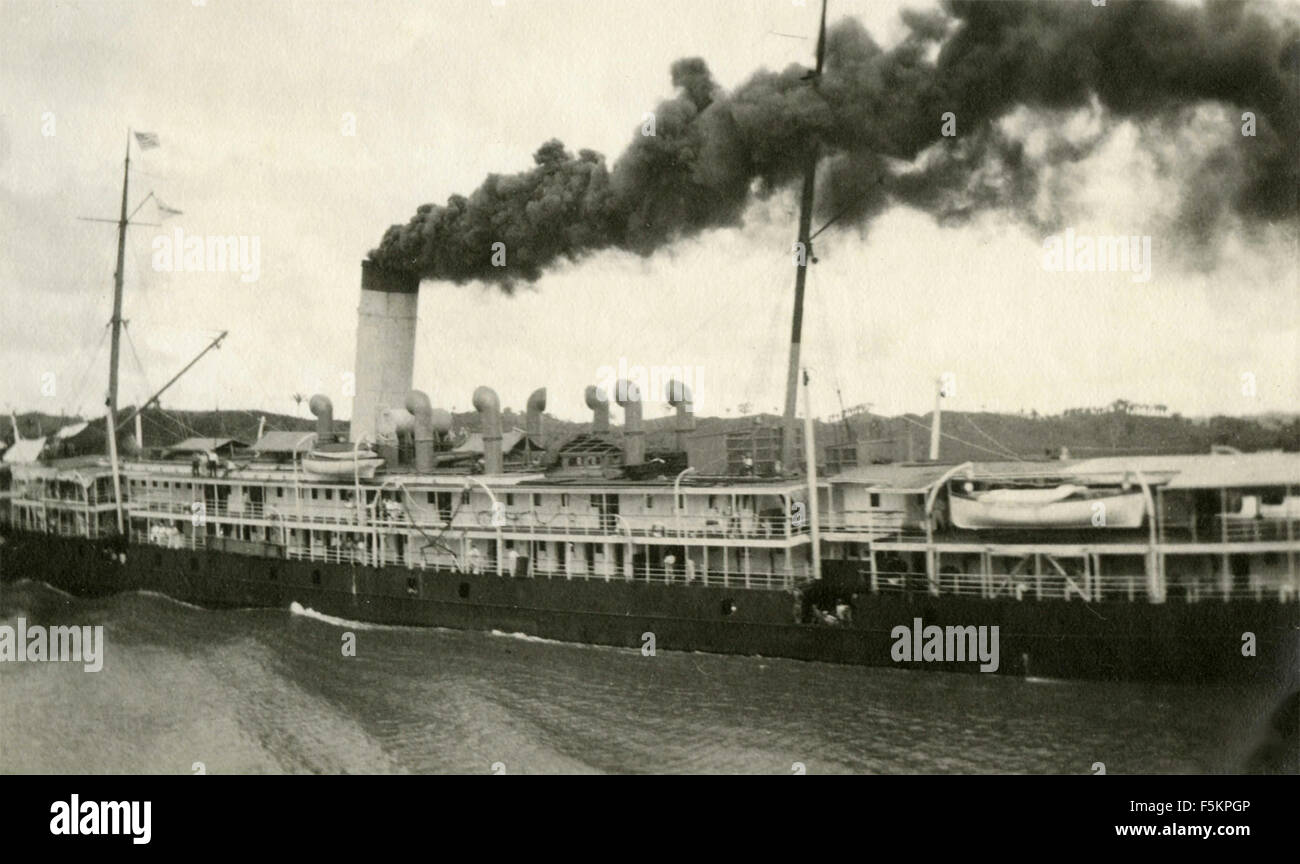 1920s steamship hi-res stock photography and images - Alamy