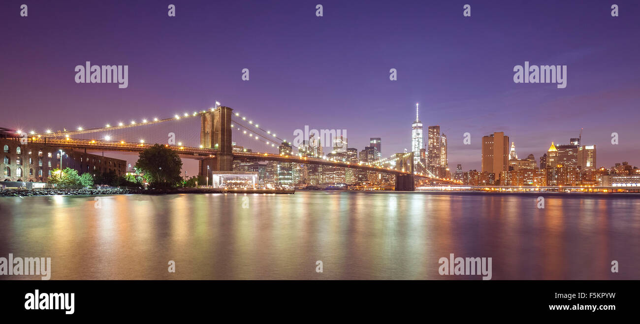 Hudson river and Manhattan waterfront at night, New York City, USA ...