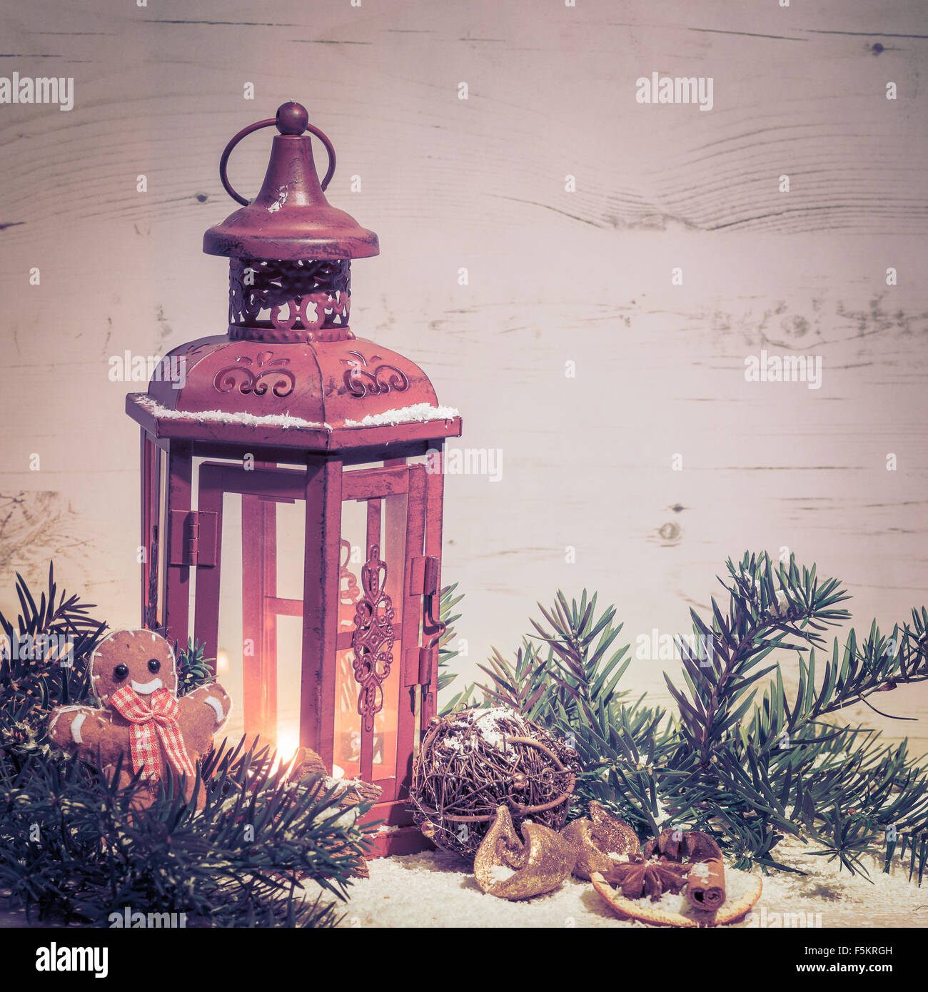 Christmas decoration - lanterns and gingerbread Stock Photo - Alamy