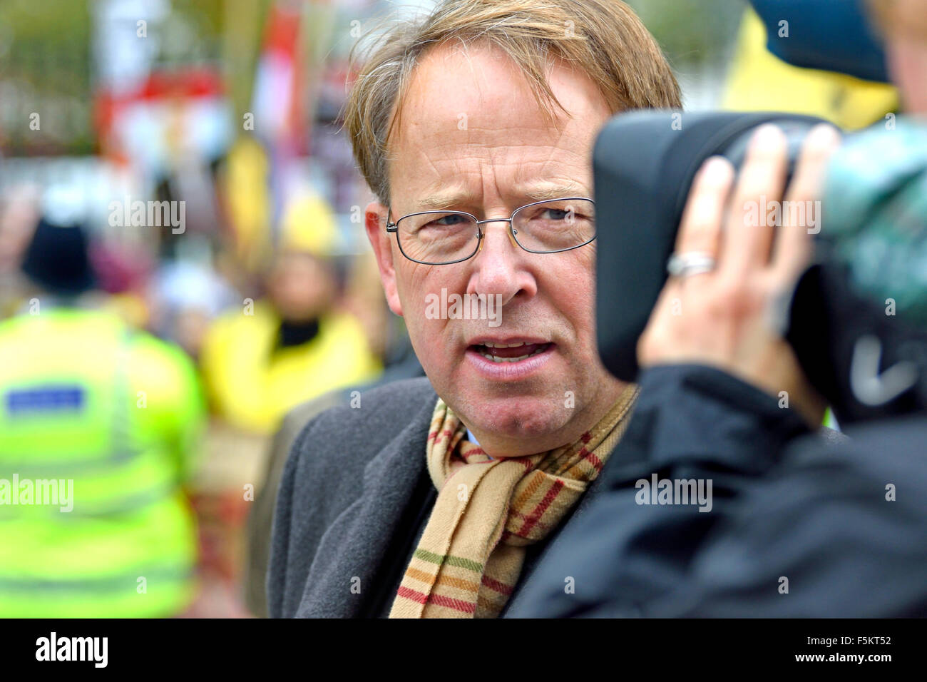Michael Crick, British journalist and broadcaster, founder member of ...