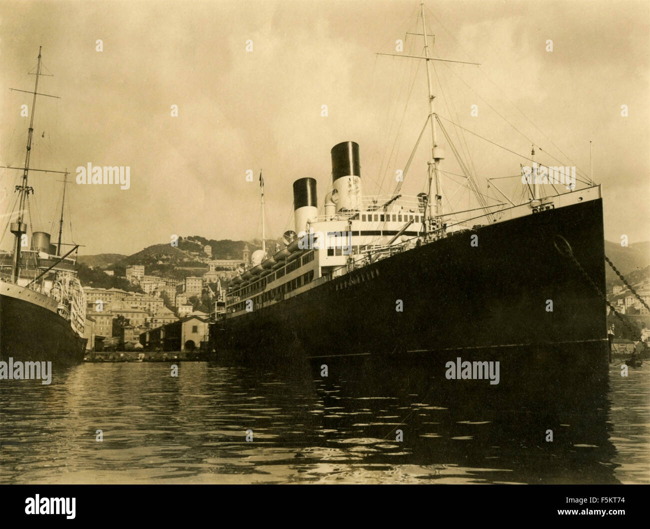The italian liner giulio cesare hi-res stock photography and images - Alamy
