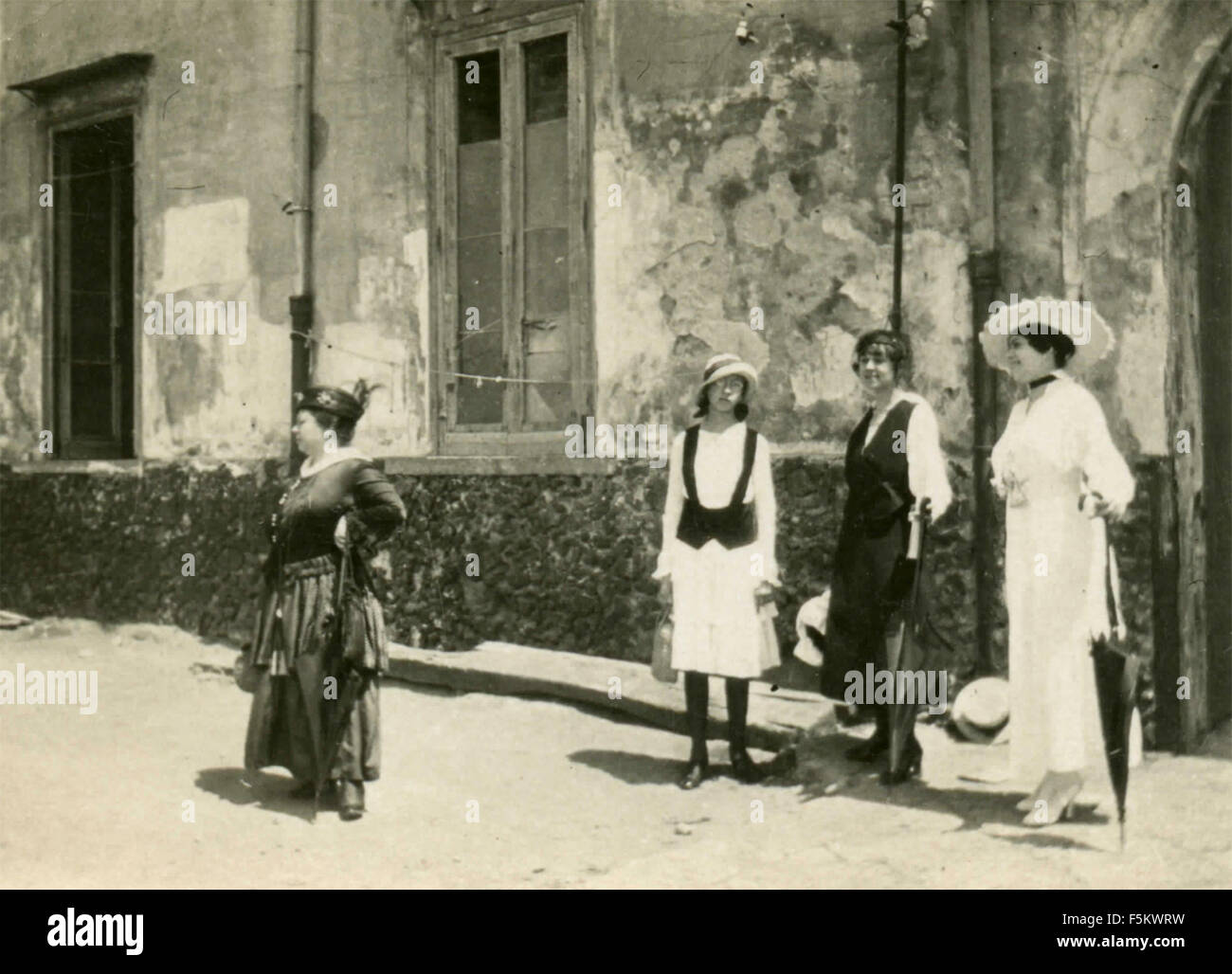 A group of women on the streets of Naples, Italy Stock Photo - Alamy