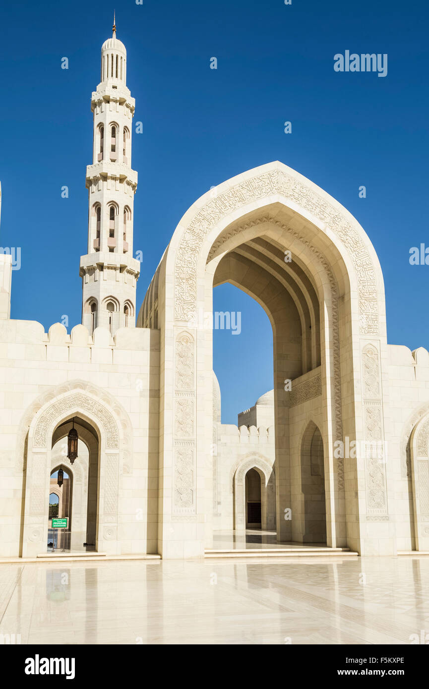 The Oman, Muscat Grand Mosque Stock Photo - Alamy