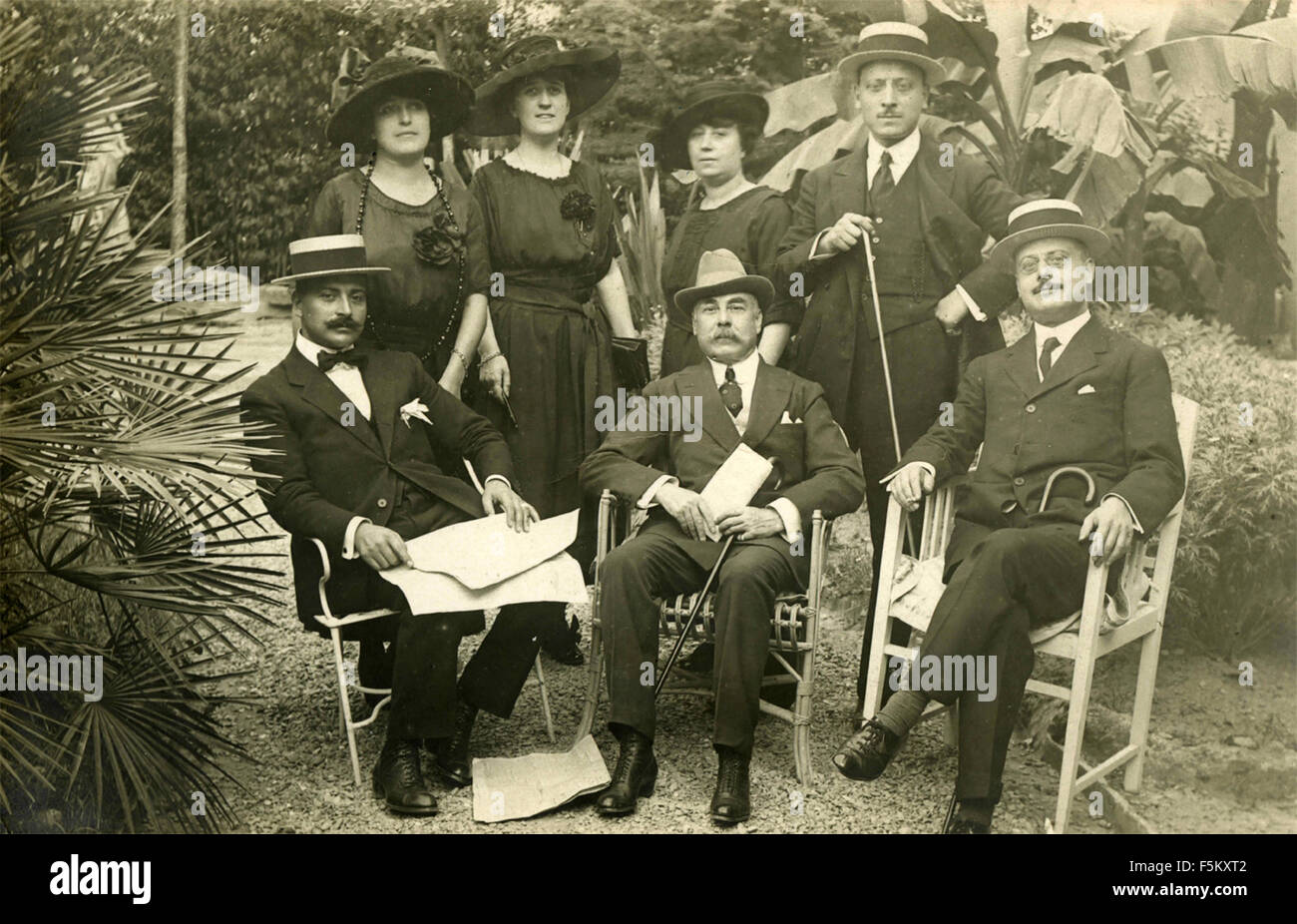 Group of friends posing for the photograph, Italy Stock Photo - Alamy