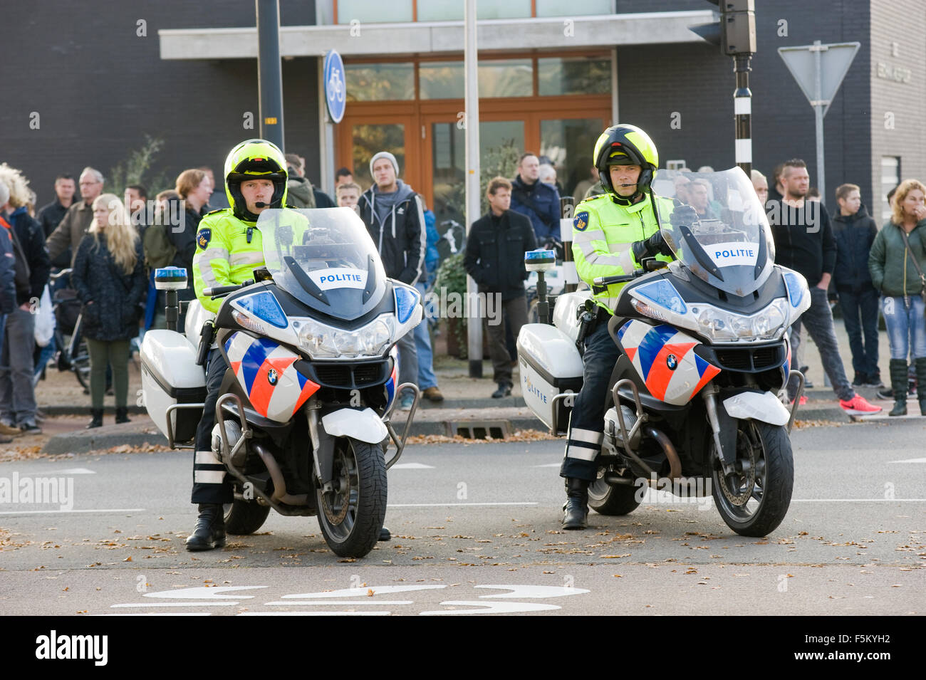 Police dutch holland netherlands bike hi-res stock photography and ...