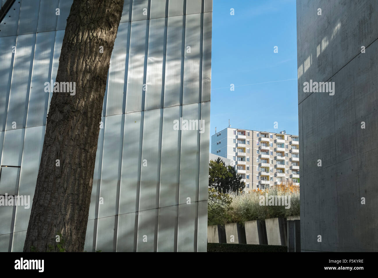 Modern exterior section of the Jewish Museum, Lindenstrasse, Berlin ...