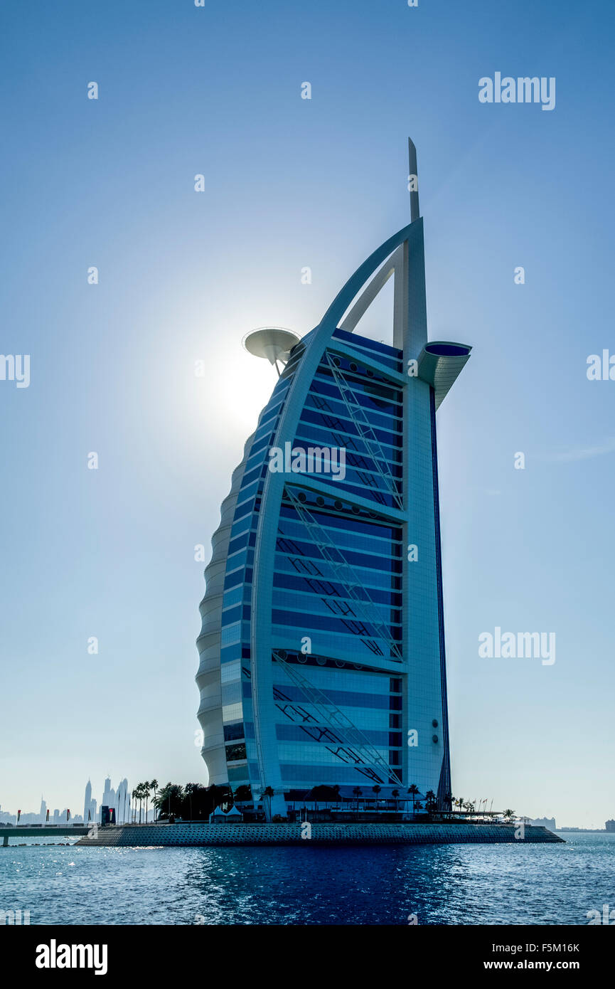 Bur al arab tower hi-res stock photography and images - Alamy