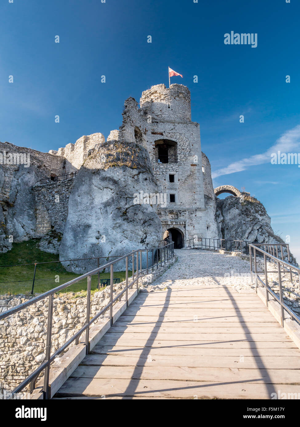 Castle of eagles hi-res stock photography and images - Alamy
