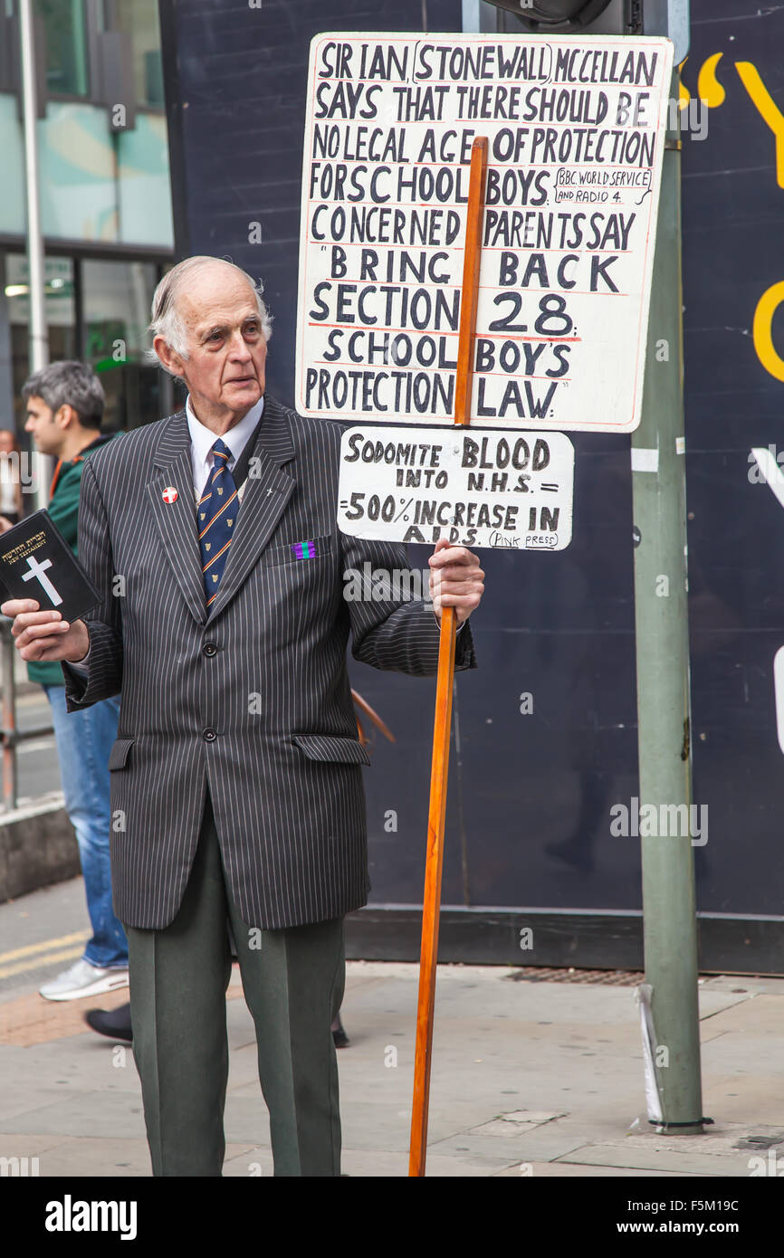Conservative party symbol england hi-res stock photography and images ...