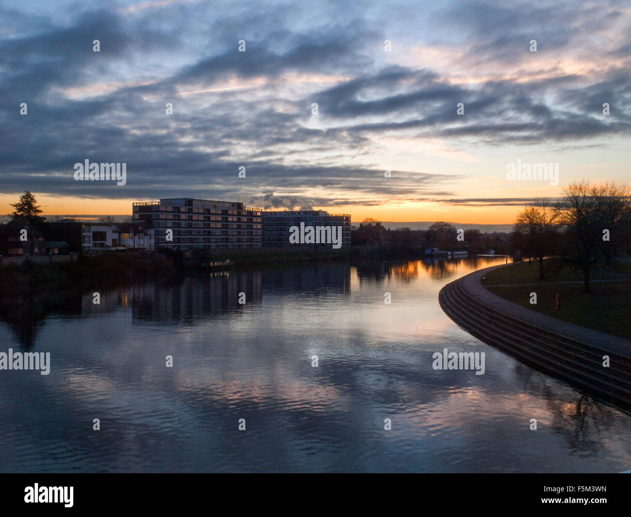 Victoria embankment notts hi-res stock photography and images - Alamy