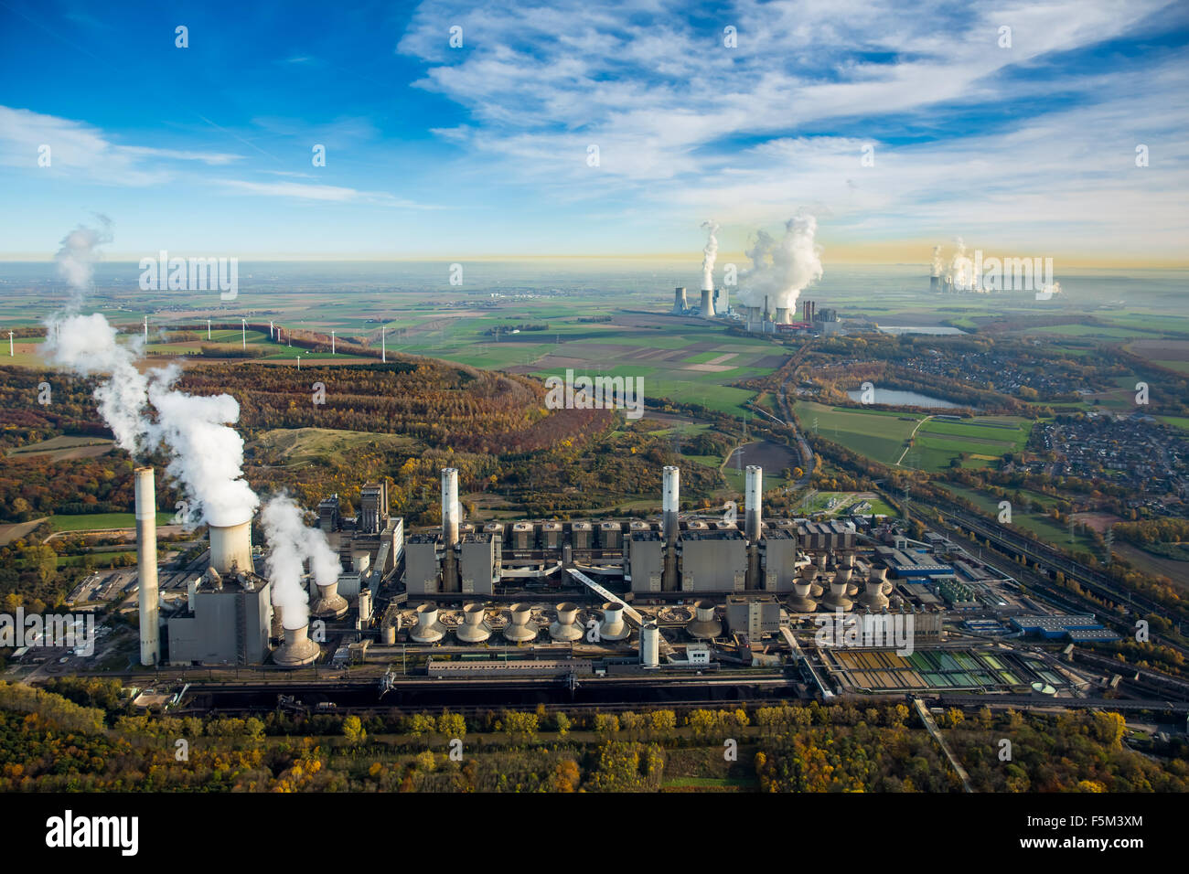 lignite, Frimmersdorf lignite-power plant in Rhineland Stock Photo - Alamy