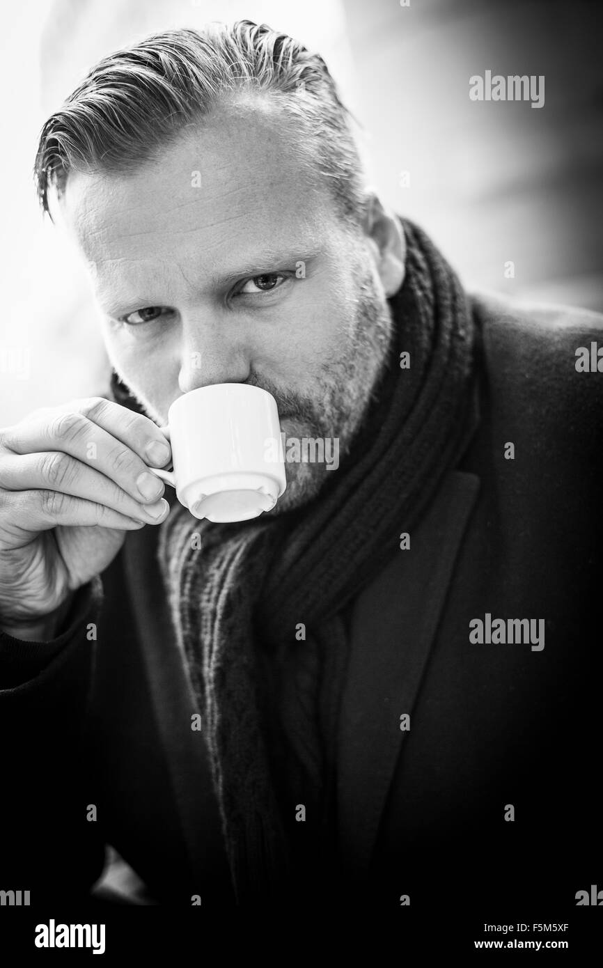 Drinking portraits hi-res stock photography and images - Alamy