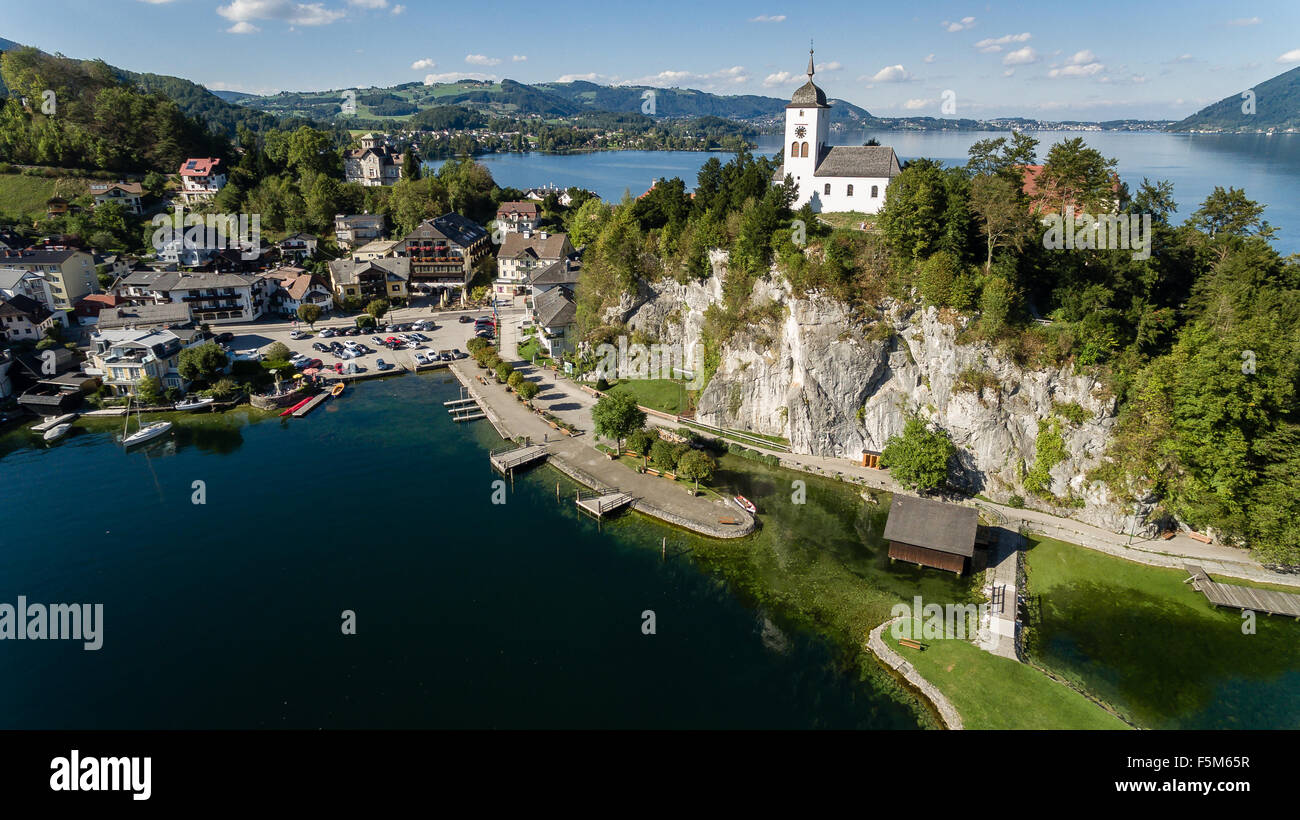 traunkirchen, Traunsee, lake in Alps mountains, Upper Austria nex to ...