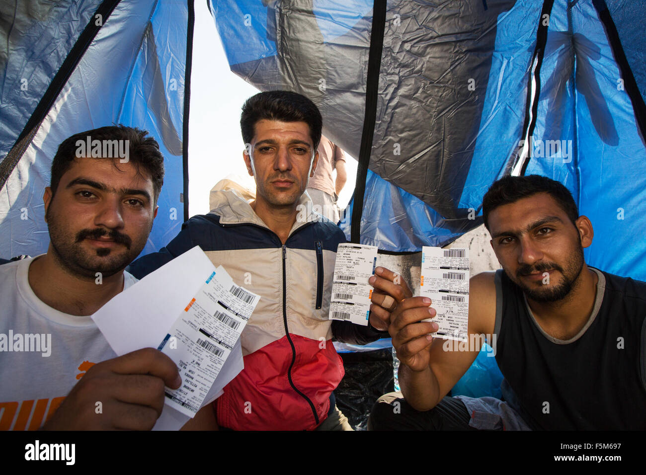 Syrian refugee man hi-res stock photography and images - Alamy