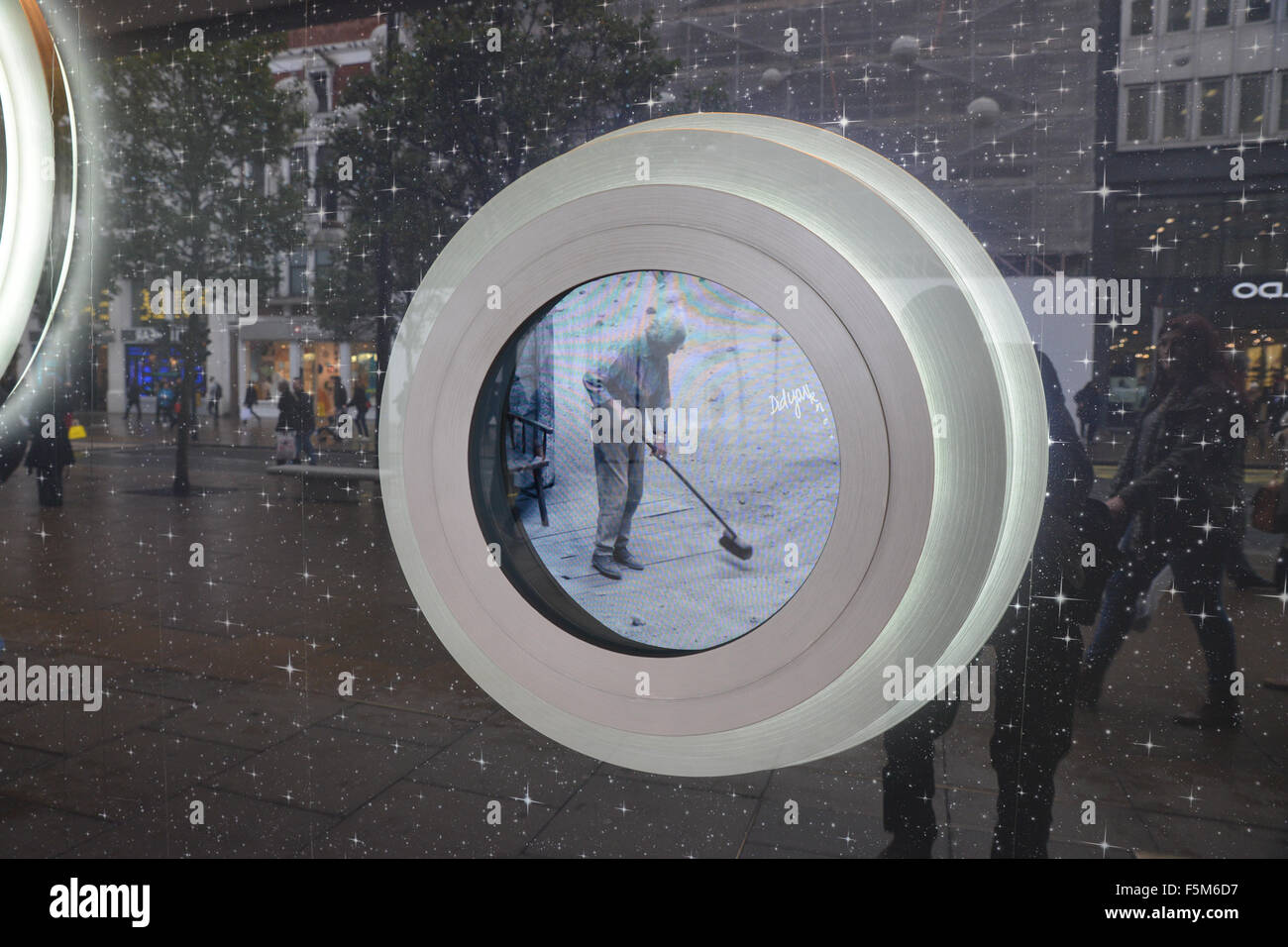 Oxford Street, London, UK. 6th November 2015. The new window display ...