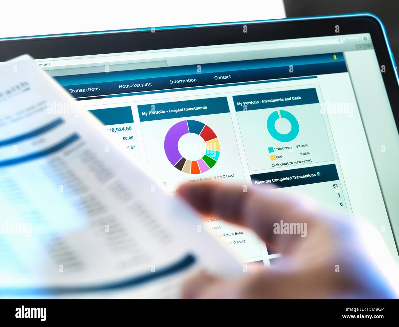 Online portfolio hi-res stock photography and images - Alamy