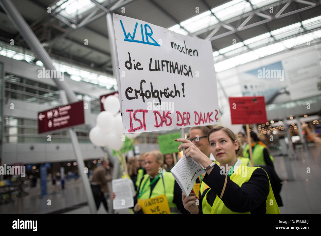 Duesseldorf, Germany. 6th Nov, 2015. Lufthansa cabin crew on strike at ...