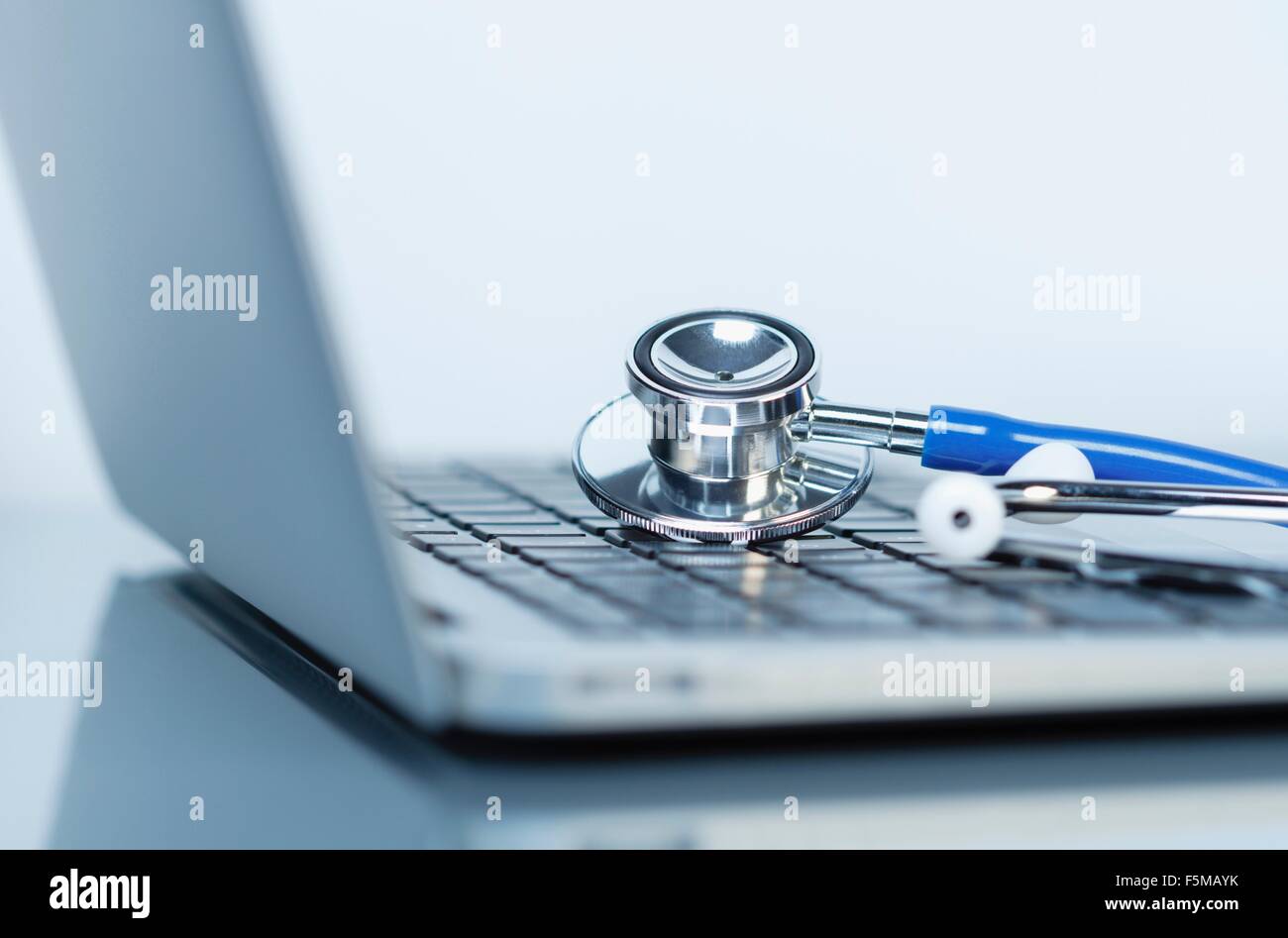Stethoscope and laptop. Acoustic stethoscope on a laptop computer Stock ...