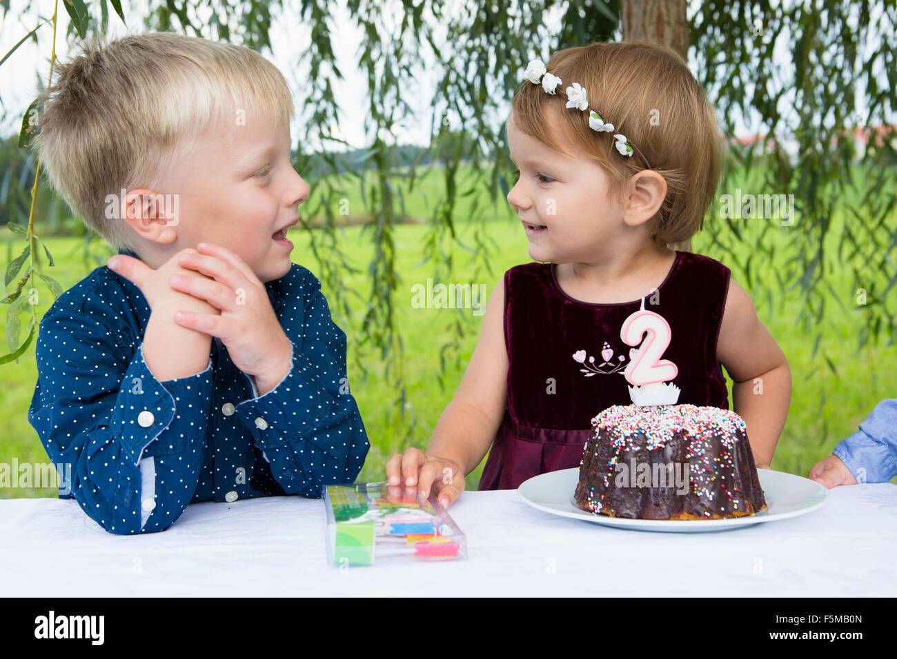 Children only birthday cake hi-res stock photography and images - Alamy