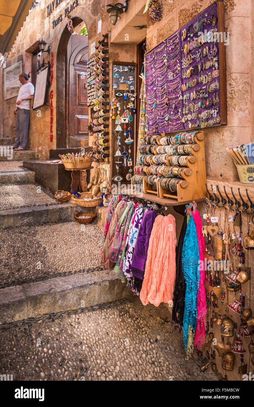 Street market lindos greece hi-res stock photography and images - Alamy