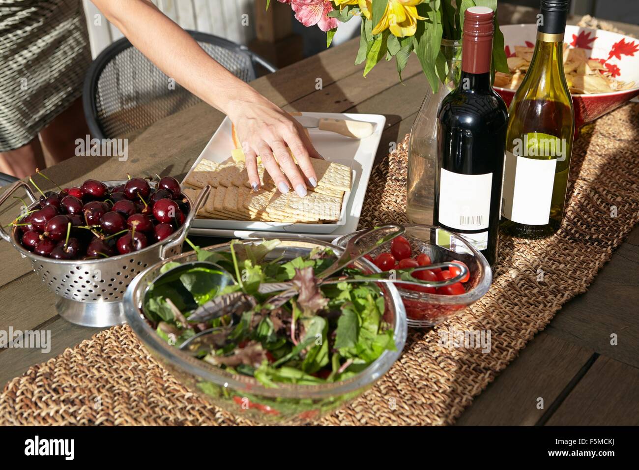 Lunch with view hi-res stock photography and images - Alamy