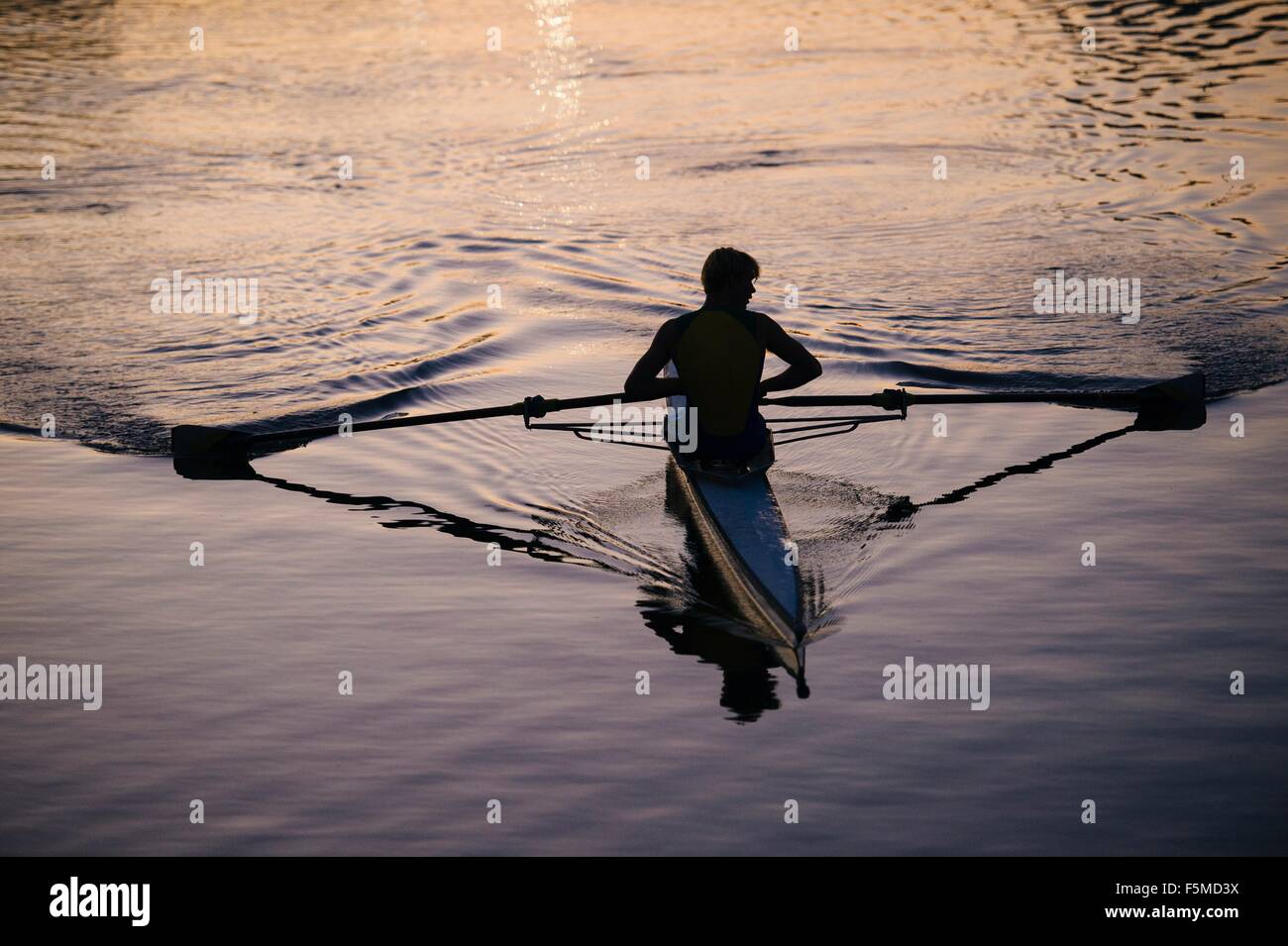 Sunset rowing hi-res stock photography and images - Alamy
