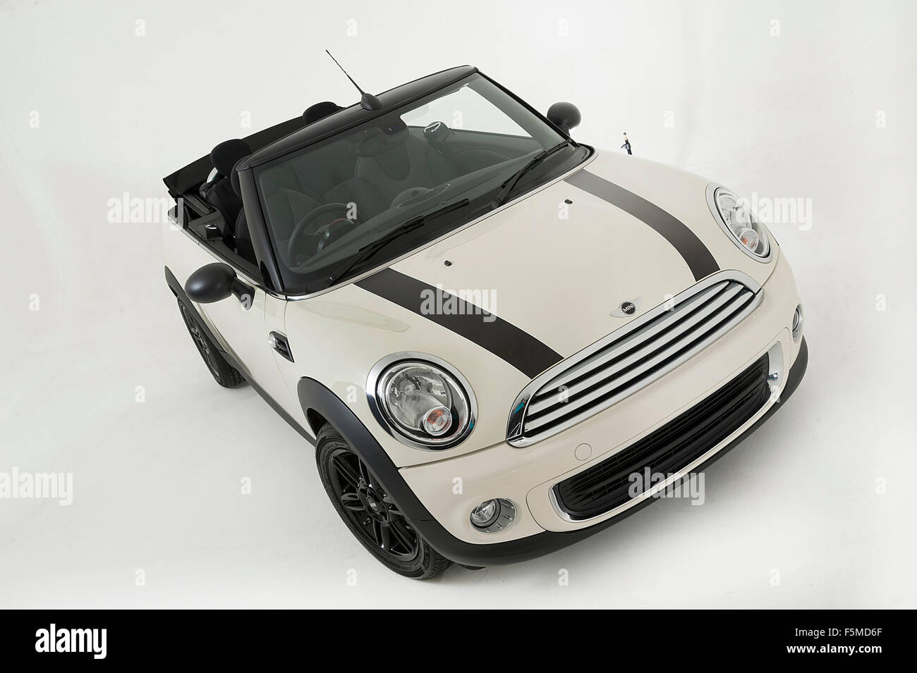 2016 Mini One Convertible Stock Photo - Alamy
