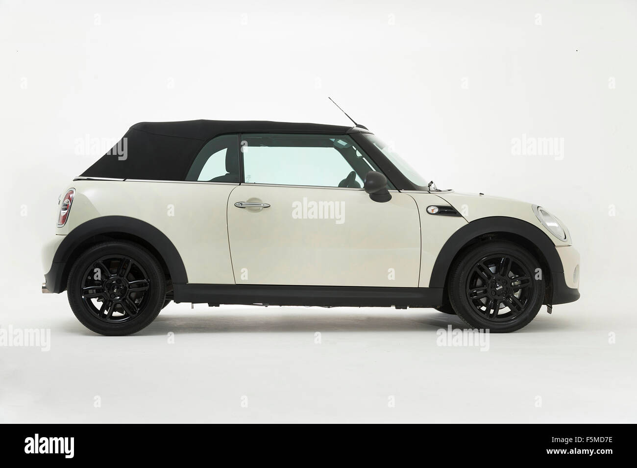 Bmw convertible side hi-res stock photography and images - Alamy