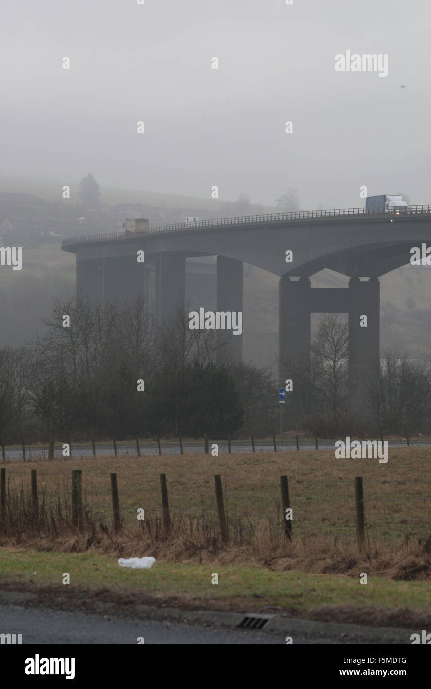 Friarton Bridge,Perth looking south, showing raised approach and single ...