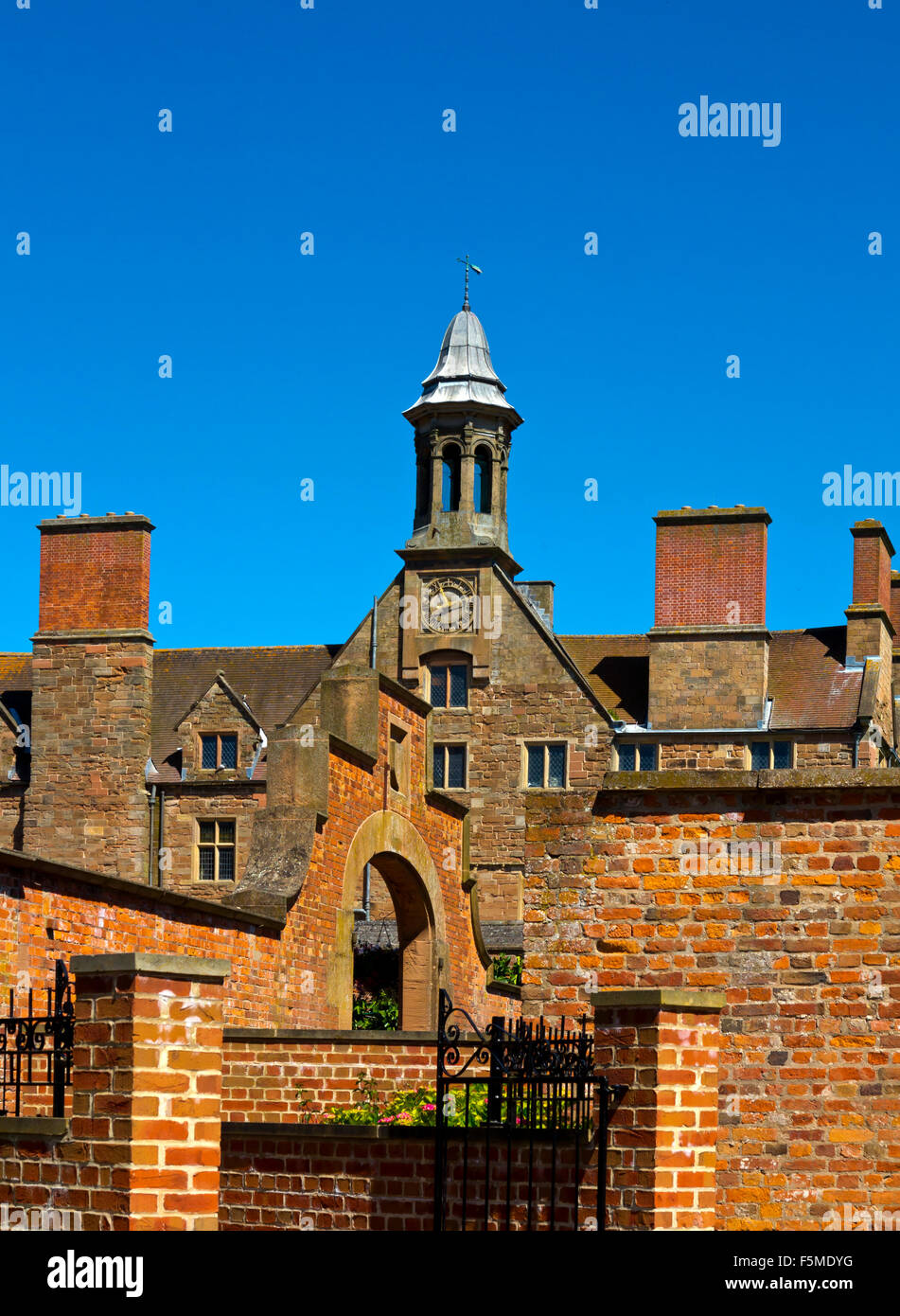 Ollerton Nottinghamshire High Resolution Stock Photography and Images ...