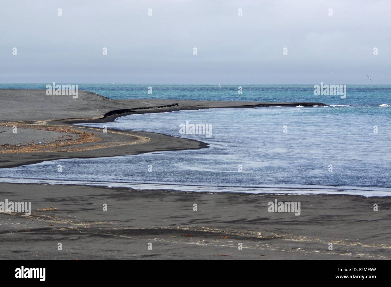 Black volcano hi-res stock photography and images - Alamy