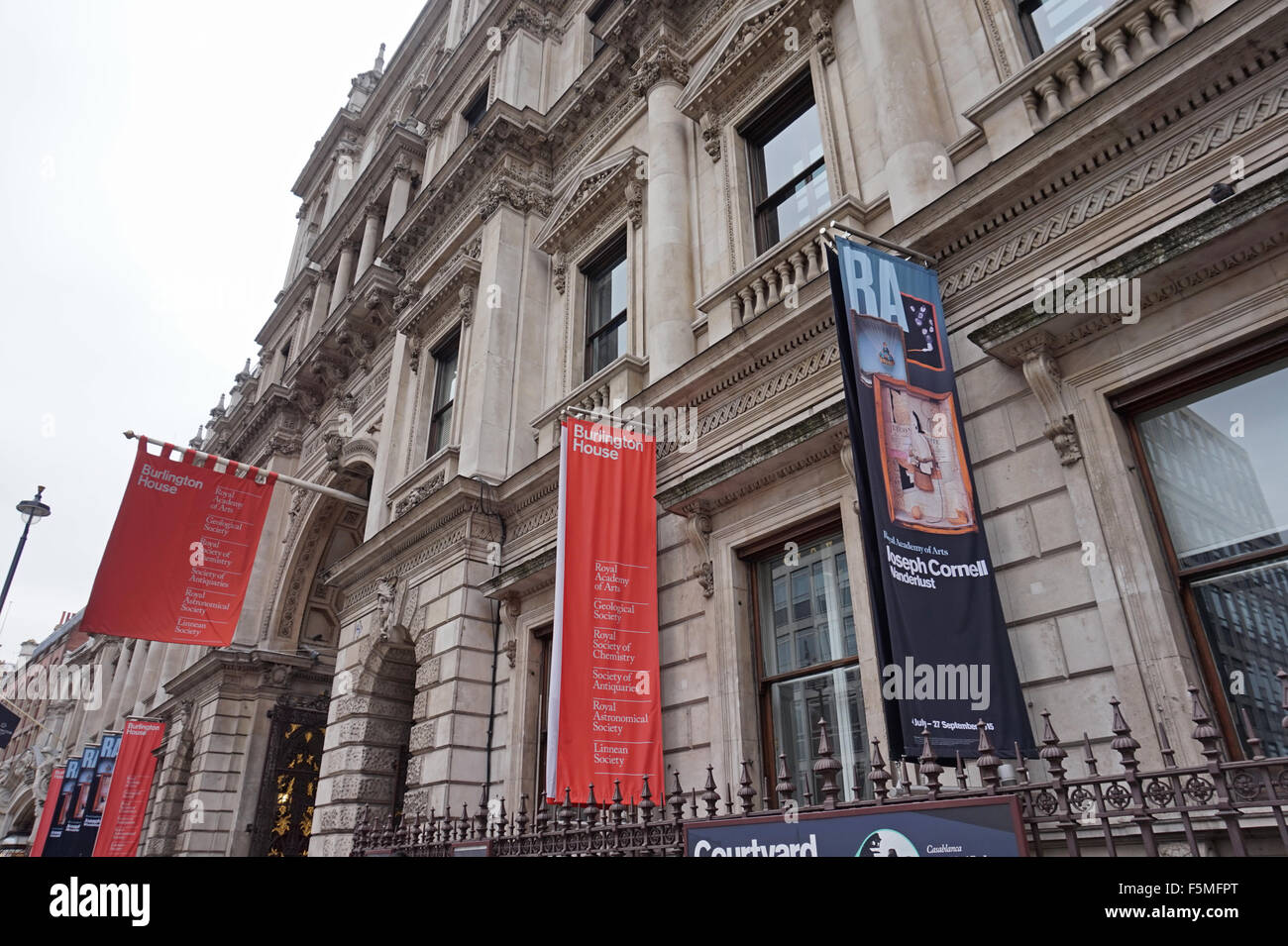 Ra piccadilly london hi-res stock photography and images - Alamy