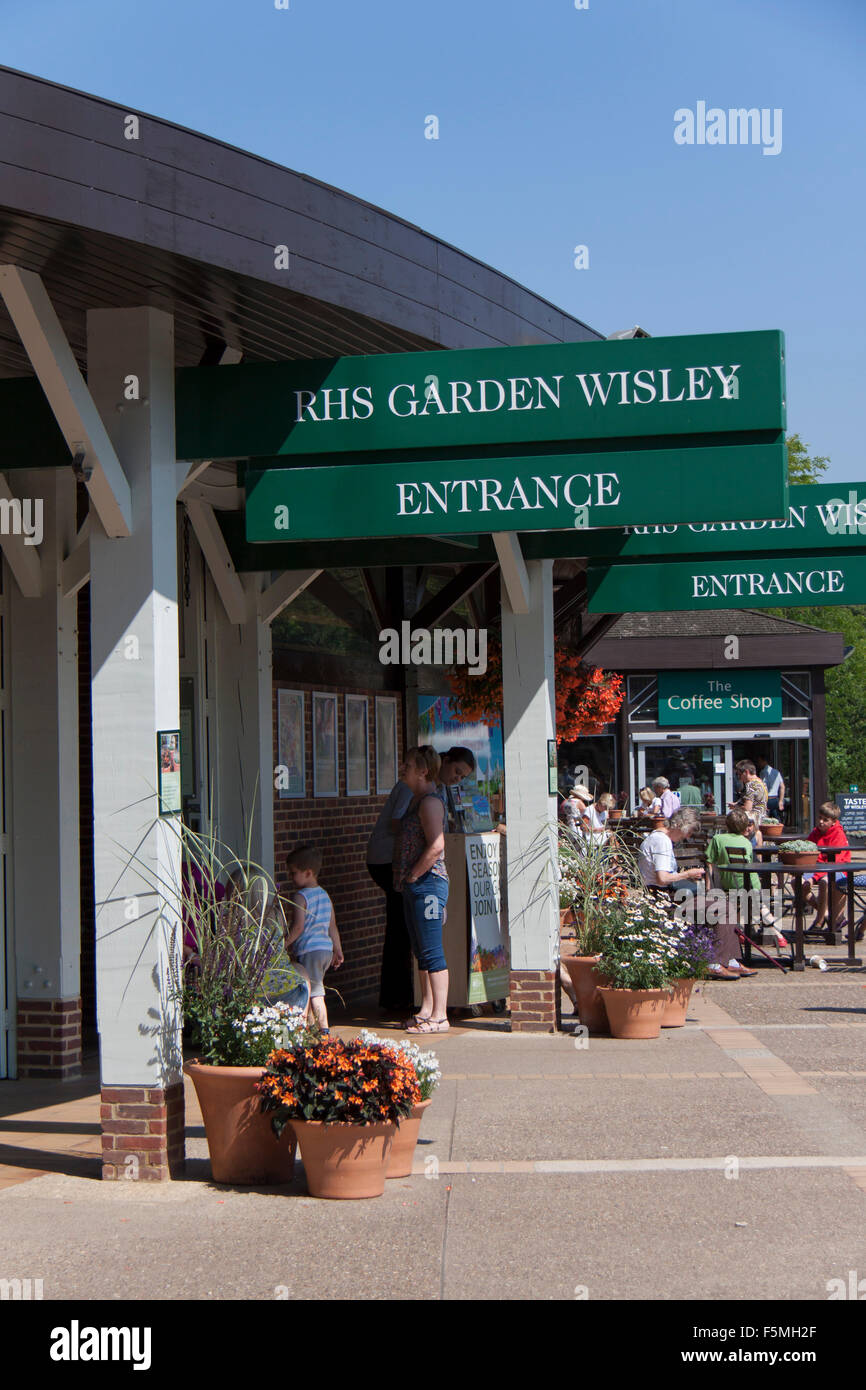 Rhs gardens hi-res stock photography and images - Alamy