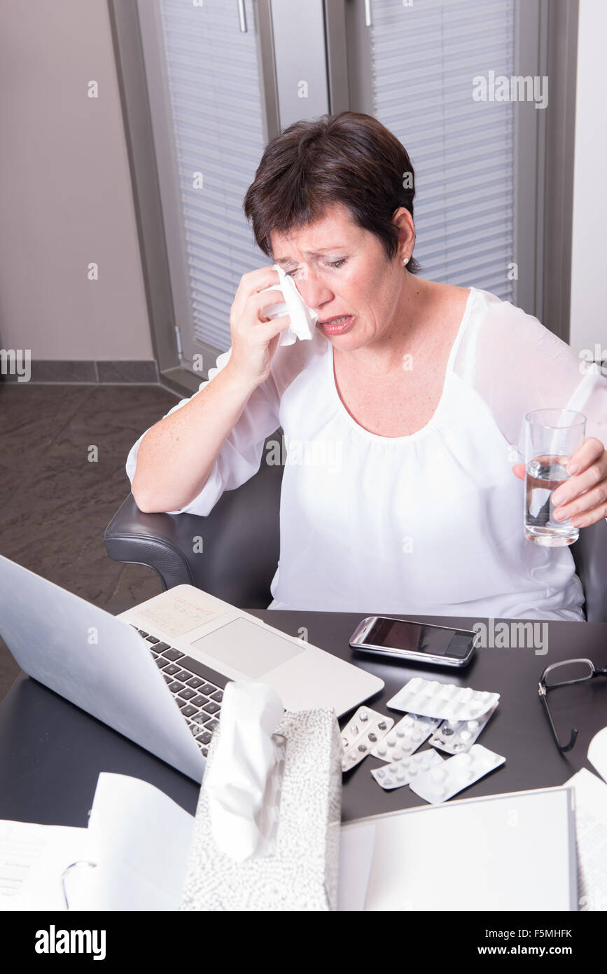 Overworked woman hi-res stock photography and images - Alamy