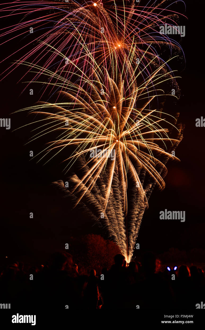 Nov. 5th A warm dry evening brought several thousand people out to an ...
