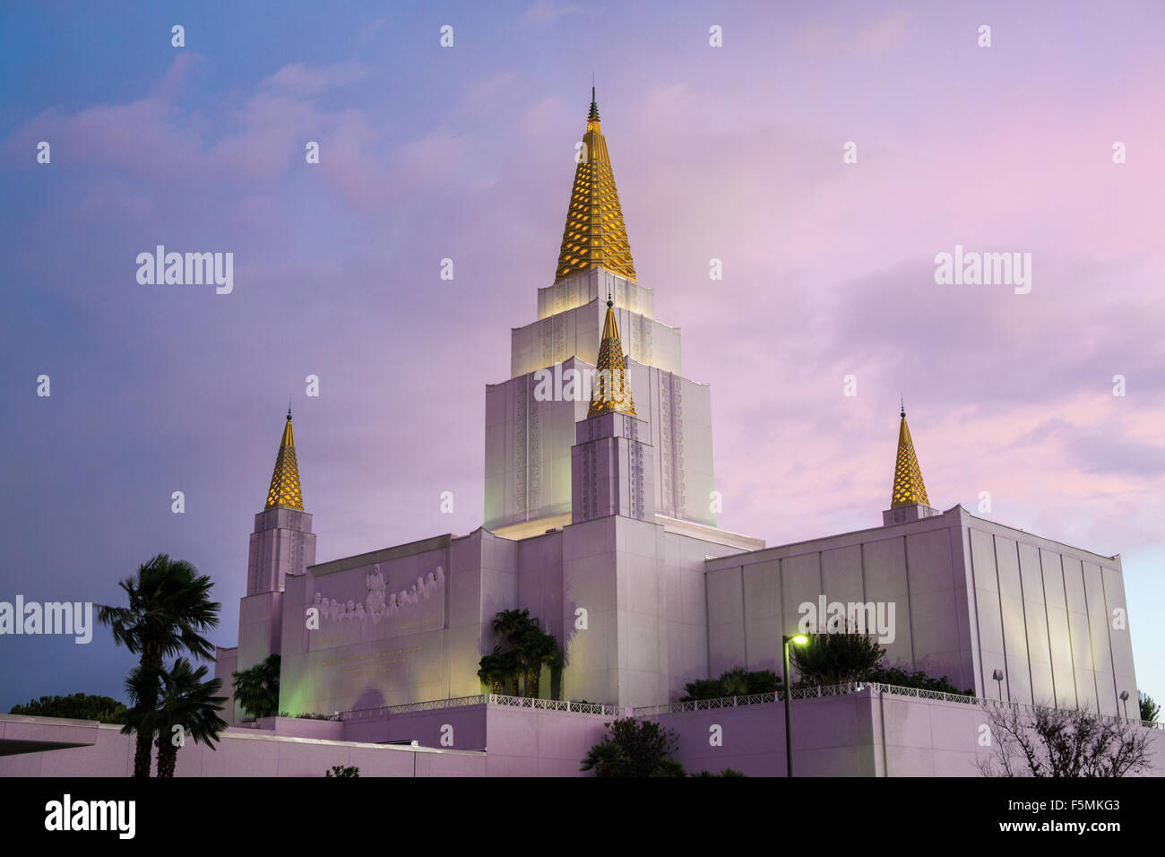 Mormon Temple, Oakland, CA Stock Photo - Alamy