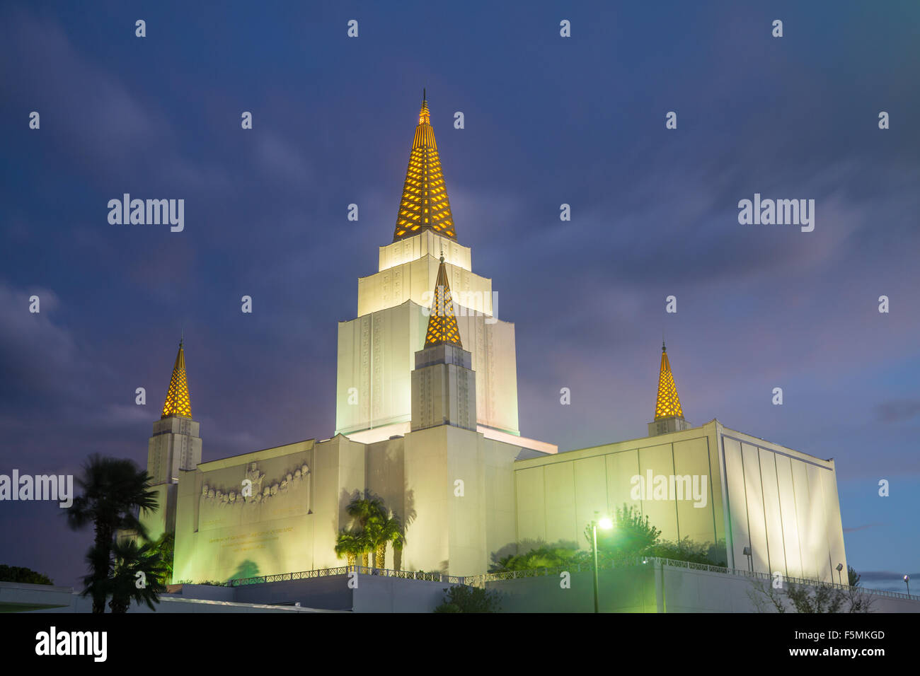 Mormon Temple, Oakland, CA Stock Photo - Alamy