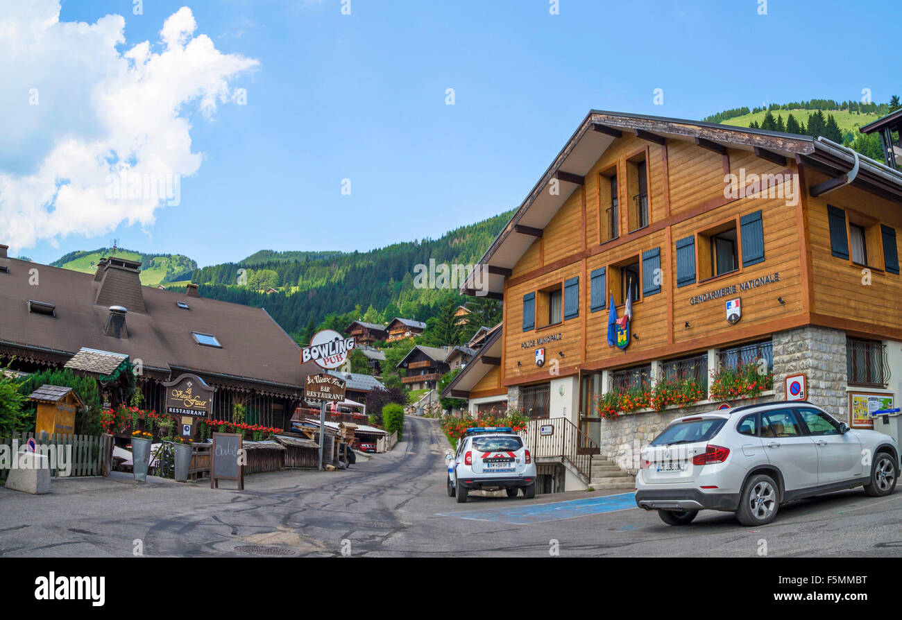 Chatel france hi-res stock photography and images - Alamy