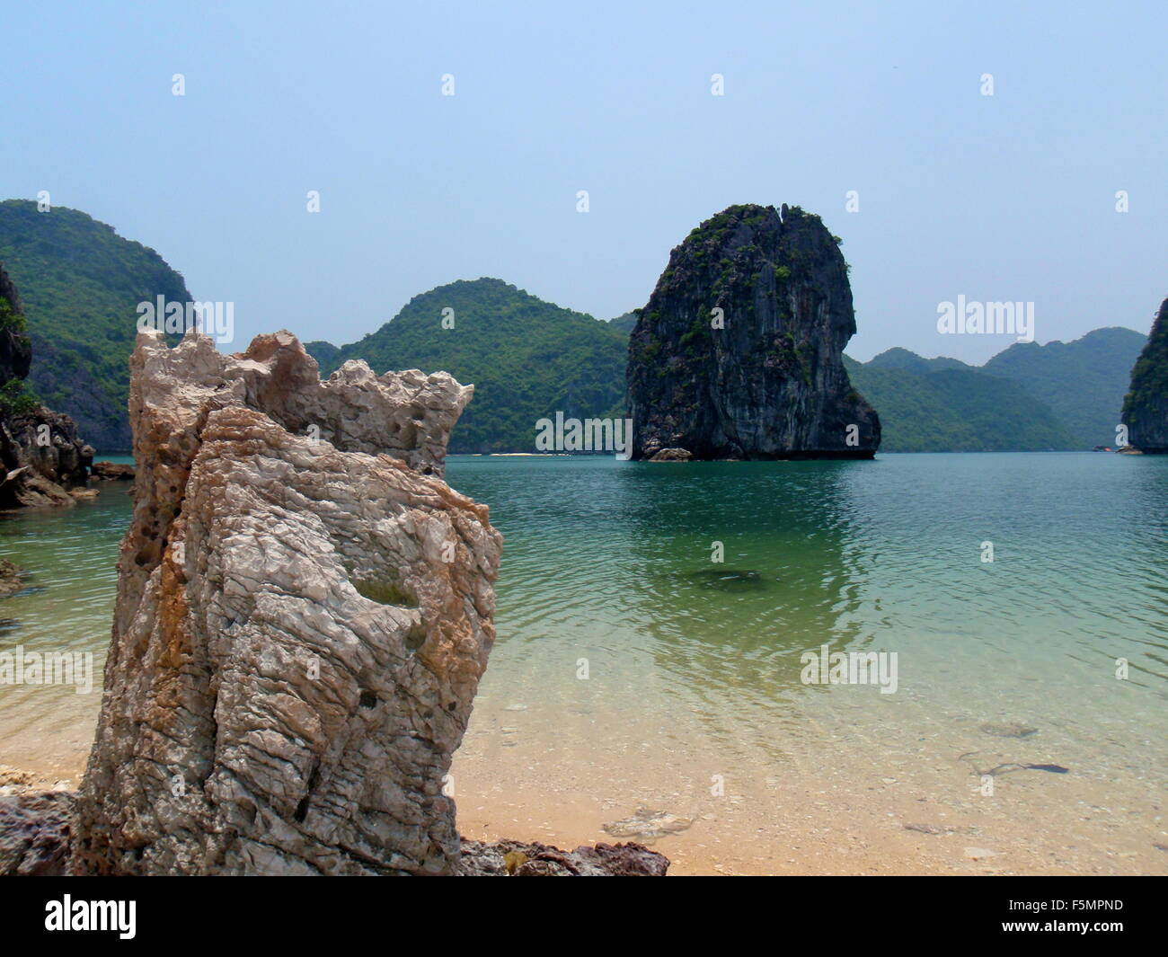 Rocks at Halong Bay, Vietnam Stock Photo - Alamy