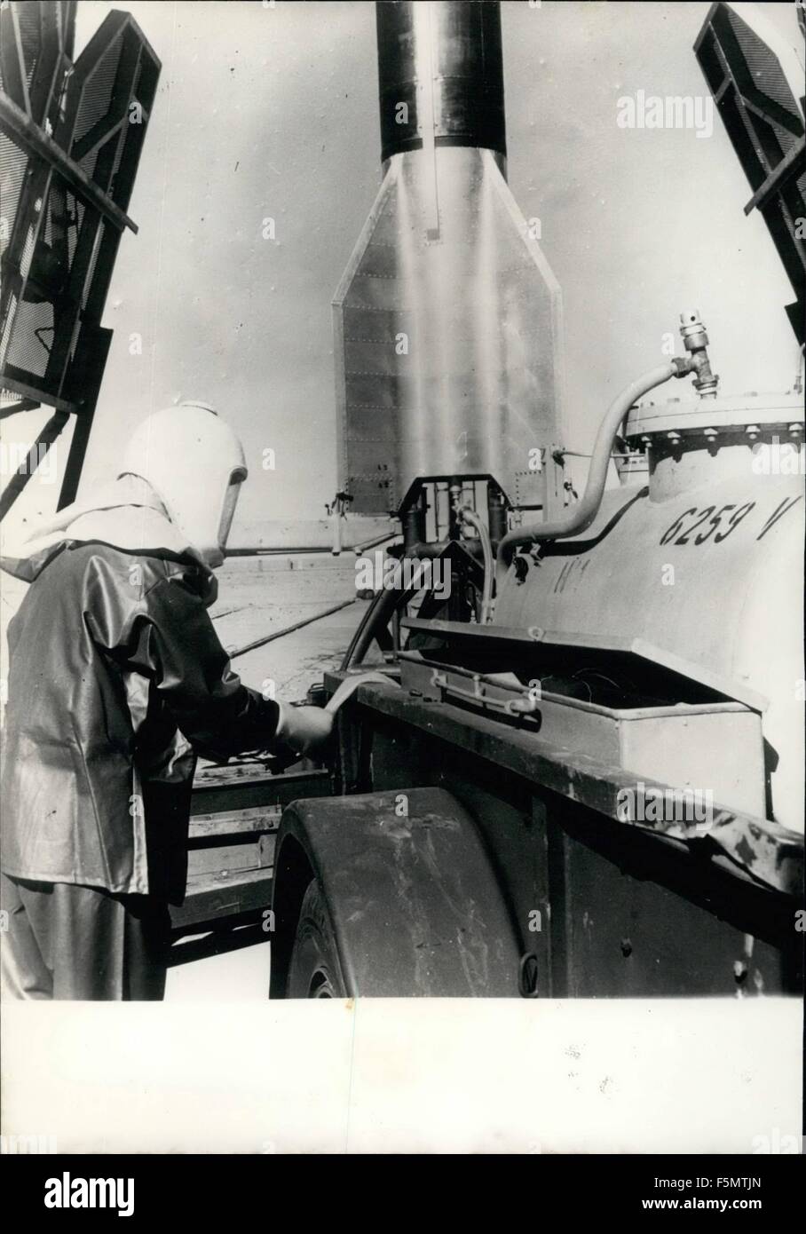 1972 - Second Launching of the French Rocket ''Veronique''In Sahara.: A ...